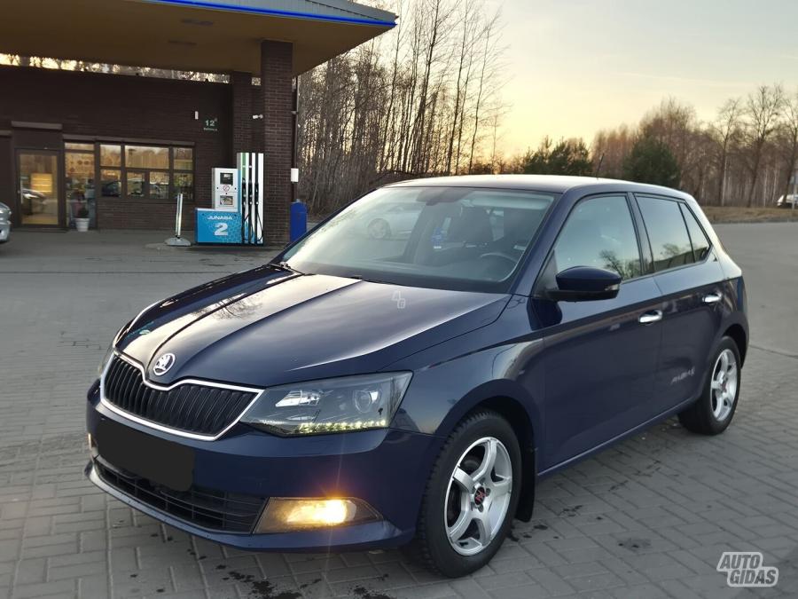 Blue Skoda Fabia 2016 in Siauliai, with an engine capacity of 1.40 L and mileage of 233 thousand km for 4450 €, photo 6 on AUTOMOTO.COM.LV