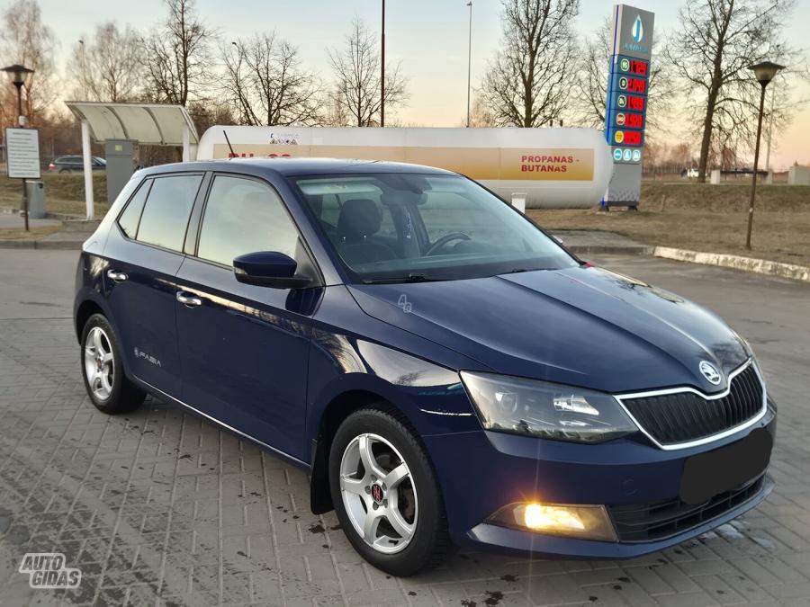 Blue Skoda Fabia 2016 in Siauliai, with an engine capacity of 1.40 L and mileage of 233 thousand km for 4450 €, photo 7 on AUTOMOTO.COM.LV