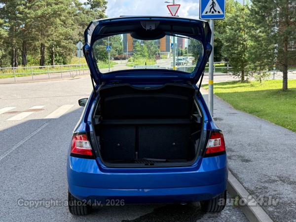 Синий Шкода Фабия 2016 в Таллин, объемом двигателя 1.20 л и пробегом 118 тыс. км за 9990 €, фото 5 на AUTOMOTO.COM.LV
