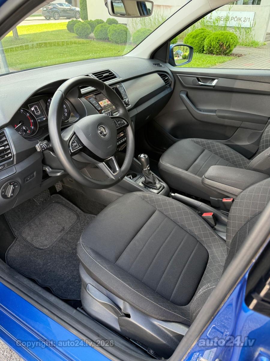 Blue Skoda Fabia 2016 in Tallinn, with an engine capacity of 1.20 L and mileage of 118 thousand km for 9990 €, photo 12 on AUTOMOTO.COM.LV