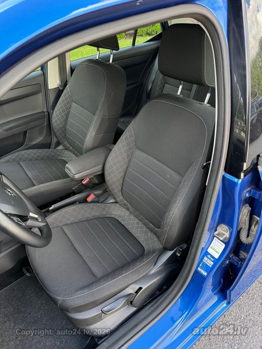 Blue Skoda Fabia 2016 in Tallinn, with an engine capacity of 1.20 L and mileage of 118 thousand km for 9990 €, photo 13 on AUTOMOTO.COM.LV