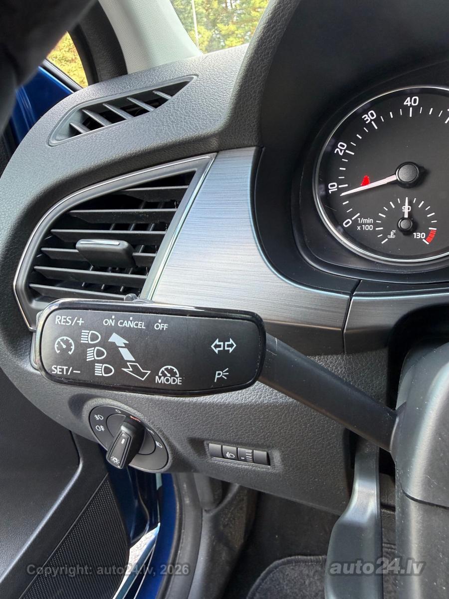 Blue Skoda Fabia 2016 in Tallinn, with an engine capacity of 1.20 L and mileage of 118 thousand km for 9990 €, photo 19 on AUTOMOTO.COM.LV