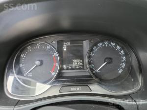 Zils Skoda Fabia 2016 Rīga, ar dzinēja tilpumu 1.00 L un nobraukumu 53 tūkst. km par 6800 €, foto 9 vietnē AUTOMOTO.COM.LV