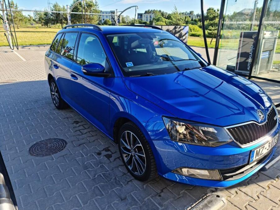 Blue Skoda Fabia 2017 in Riga, with an engine capacity of 1.40 L and mileage of 225 thousand km for 7200 €, photo 3 on AUTOMOTO.COM.LV