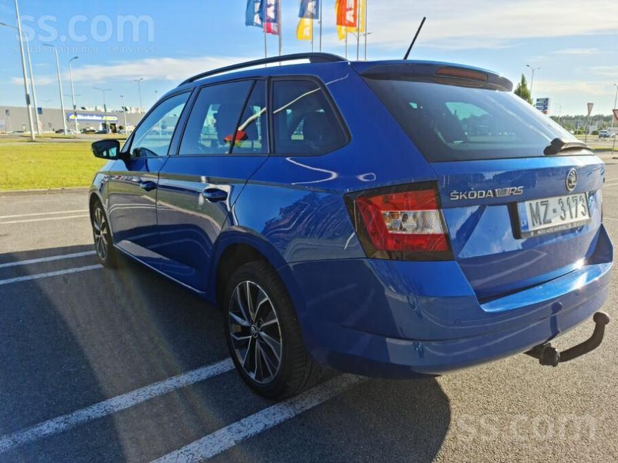 Blue Skoda Fabia 2017 in Riga, with an engine capacity of 1.40 L and mileage of 225 thousand km for 7200 €, photo 4 on AUTOMOTO.COM.LV