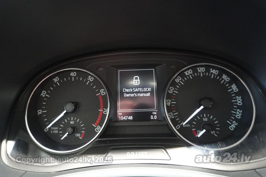 Blue Skoda Fabia 2017 in Tallinn, with an engine capacity of 1.00 L and mileage of 105 thousand km for 7900 €, photo 18 on AUTOMOTO.COM.LV