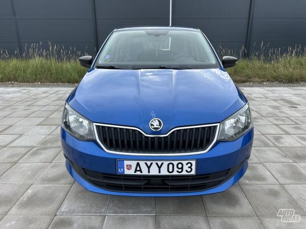Zils Skoda Fabia 2017 Giraitė, ar dzinēja tilpumu 1.00 L un nobraukumu 230 tūkst. km par 5400 €, foto 3 vietnē AUTOMOTO.COM.LV