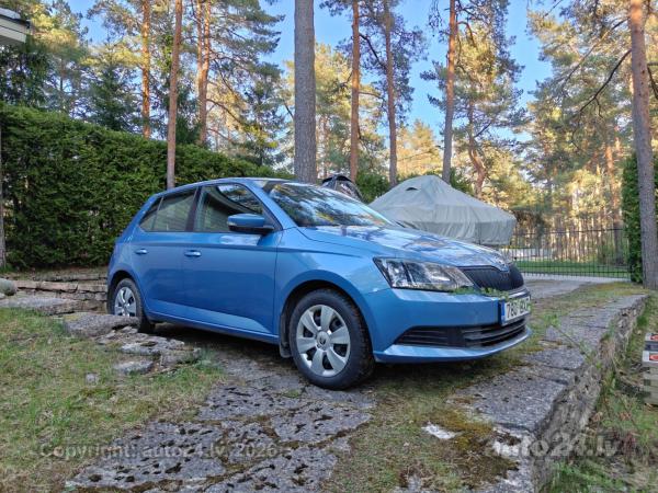 Синий Шкода Фабия 2018 в Таллин, объемом двигателя 1.00 л и пробегом 83 тыс. км за 7500 €, фото 4 на AUTOMOTO.COM.LV
