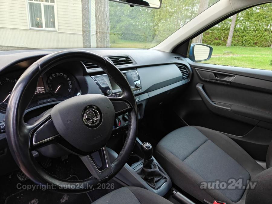 Blue Skoda Fabia 2018 in Tallinn, with an engine capacity of 1.00 L and mileage of 83 thousand km for 7500 €, photo 10 on AUTOMOTO.COM.LV