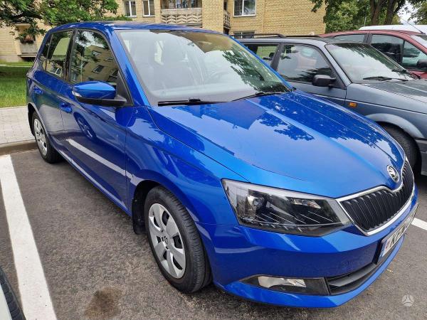 Blue Skoda Fabia 2018 in Druskininkai, with an engine capacity of 1.00 L and mileage of 46 thousand km for 8000 €, photo 2 on AUTOMOTO.COM.LV