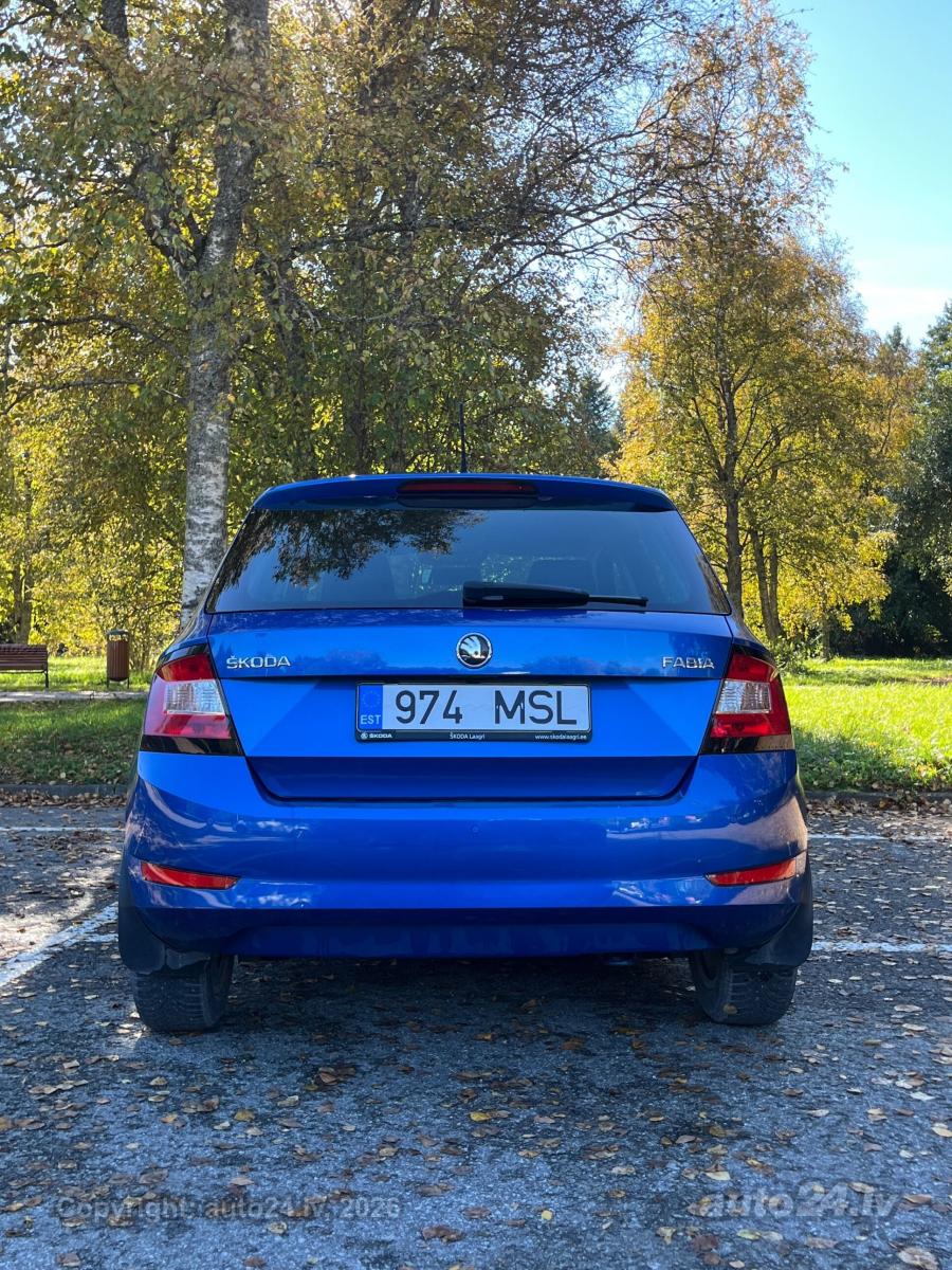 Zils Skoda Fabia 2019 Tallina, ar dzinēja tilpumu 1.00 L un nobraukumu 178 tūkst. km par 5999 €, foto 7 vietnē AUTOMOTO.COM.LV