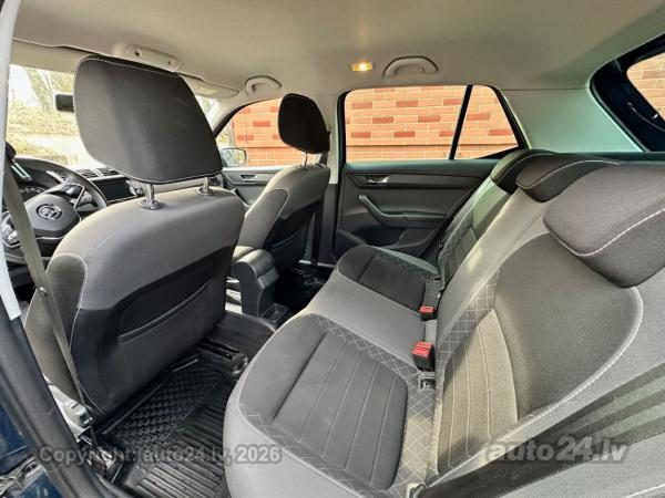Zils Skoda Fabia 2021 Tallina, ar dzinēja tilpumu 1.00 L un nobraukumu 91 tūkst. km par 9500 €, foto 10 vietnē AUTOMOTO.COM.LV