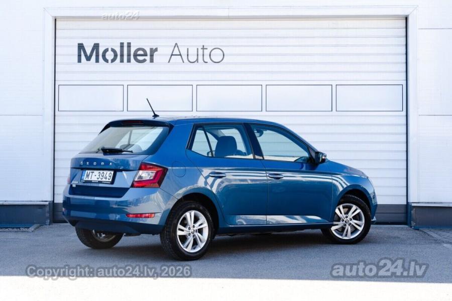 Blue Skoda Fabia 2021 in Riga, with an engine capacity of 1.00 L and mileage of 115 thousand km for 9900 €, photo 5 on AUTOMOTO.COM.LV
