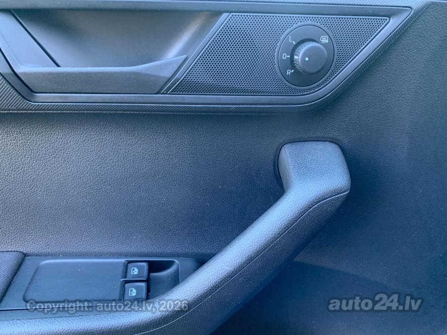 Zils Skoda Fabia 2021 Tallina, ar dzinēja tilpumu 0.00 L un nobraukumu 82 tūkst. km par 10890 €, foto 8 vietnē AUTOMOTO.COM.LV