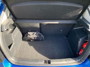 Zils Skoda Fabia 2021 Tallina, ar dzinēja tilpumu 0.00 L un nobraukumu 82 tūkst. km par 10890 €, foto 13 vietnē AUTOMOTO.COM.LV