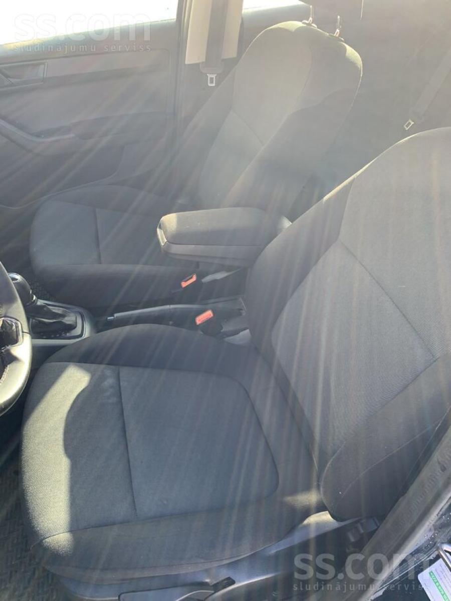 Zils Skoda Fabia 2021 Rīga, ar dzinēja tilpumu 1.00 L un nobraukumu 72 tūkst. km par 10750 €, foto 19 vietnē AUTOMOTO.COM.LV