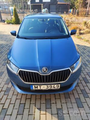 Zils Skoda Fabia 2021 Rīga, ar dzinēja tilpumu 1.00 L un nobraukumu 114 tūkst. km par 9500 €, foto  vietnē AUTOMOTO.COM.LV