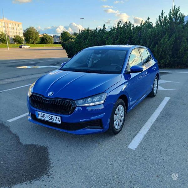 Zils Skoda Fabia 2022 Šauļi, ar dzinēja tilpumu 1.00 L un nobraukumu 15 tūkst. km par 14400 €, foto 4 vietnē AUTOMOTO.COM.LV