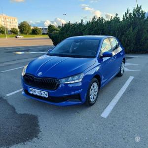 Zils Skoda Fabia 2022 Šauļi, ar dzinēja tilpumu 1.00 L un nobraukumu 15 tūkst. km par 14400 €, foto 4 vietnē AUTOMOTO.COM.LV