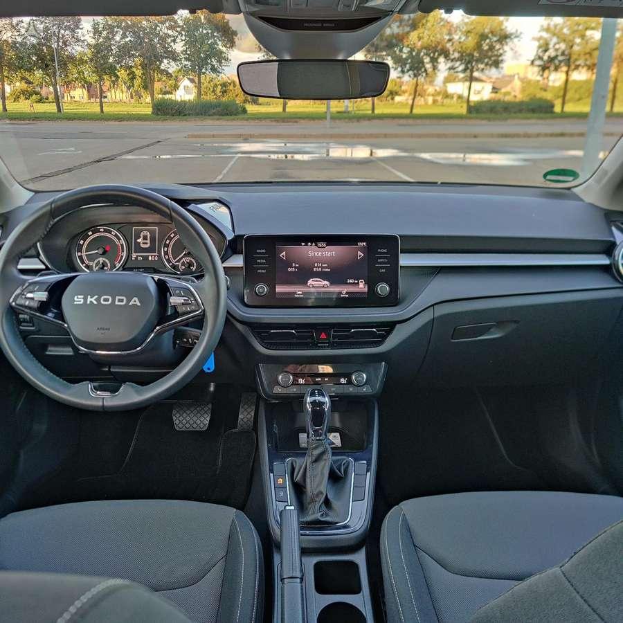 Zils Skoda Fabia 2022 Šauļi, ar dzinēja tilpumu 1.00 L un nobraukumu 15 tūkst. km par 14400 €, foto 11 vietnē AUTOMOTO.COM.LV