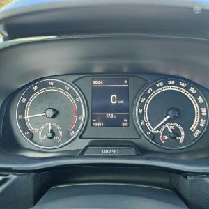 Zils Skoda Fabia 2022 Šauļi, ar dzinēja tilpumu 1.00 L un nobraukumu 15 tūkst. km par 14400 €, foto 17 vietnē AUTOMOTO.COM.LV