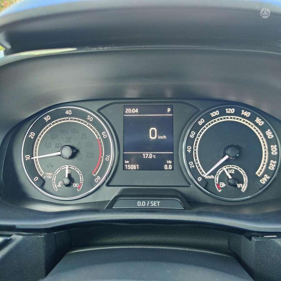 Zils Skoda Fabia 2022 Šauļi, ar dzinēja tilpumu 1.00 L un nobraukumu 15 tūkst. km par 14400 €, foto 17 vietnē AUTOMOTO.COM.LV