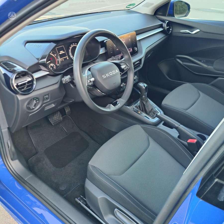 Zils Skoda Fabia 2022 Šauļi, ar dzinēja tilpumu 1.00 L un nobraukumu 15 tūkst. km par 14400 €, foto 22 vietnē AUTOMOTO.COM.LV