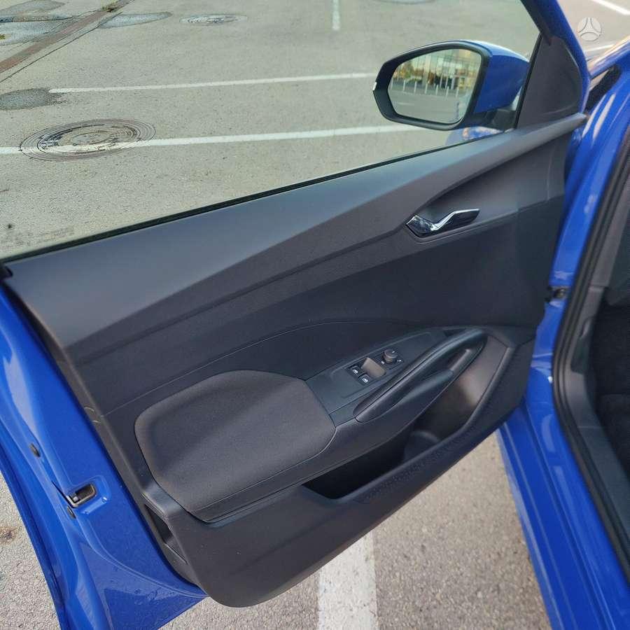 Zils Skoda Fabia 2022 Šauļi, ar dzinēja tilpumu 1.00 L un nobraukumu 15 tūkst. km par 14400 €, foto 23 vietnē AUTOMOTO.COM.LV