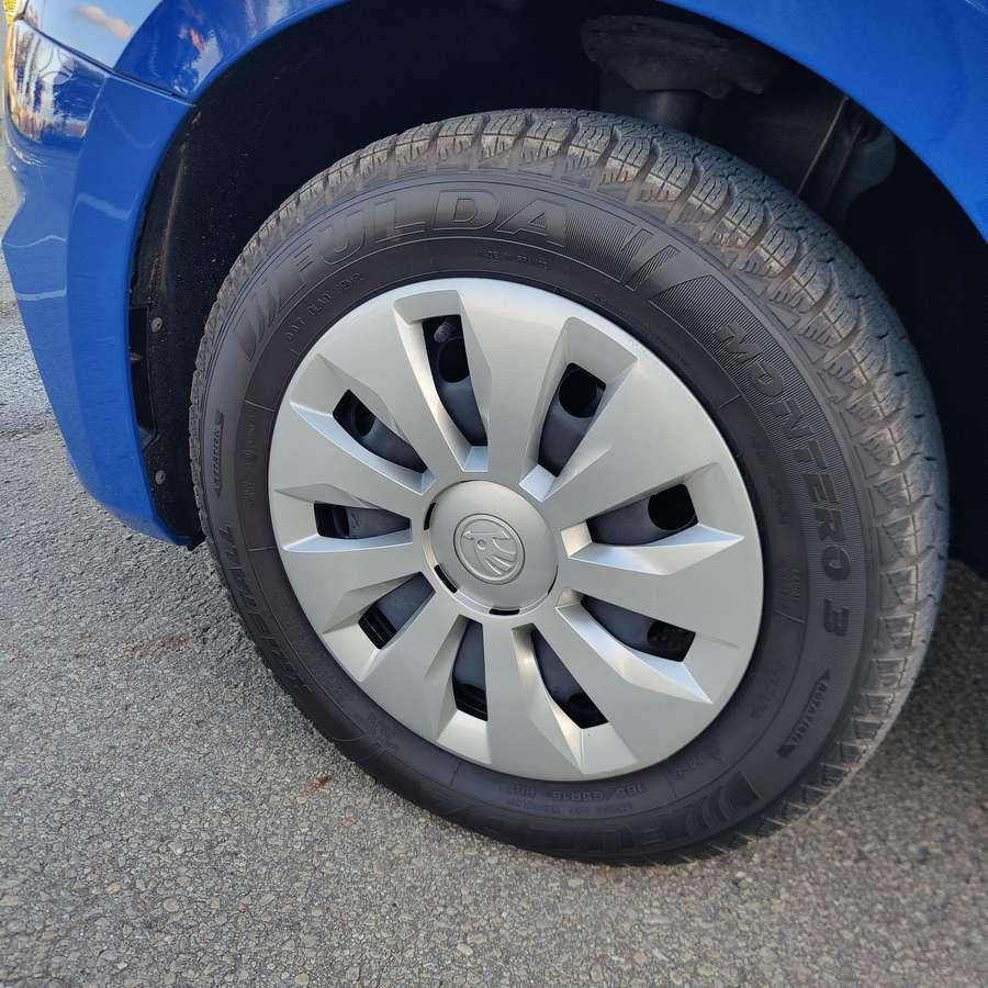 Zils Skoda Fabia 2022 Šauļi, ar dzinēja tilpumu 1.00 L un nobraukumu 15 tūkst. km par 14400 €, foto 27 vietnē AUTOMOTO.COM.LV