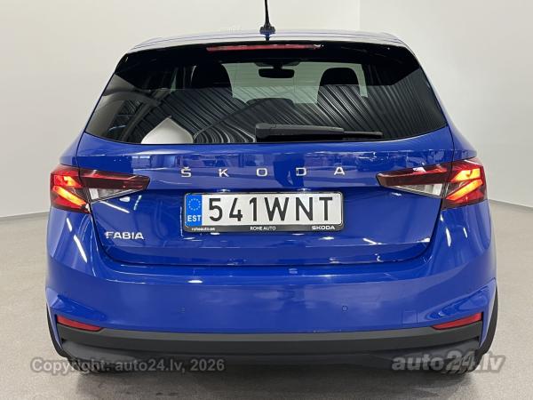 Blue Skoda Fabia 2023 in Tallinn, with an engine capacity of 1.00 L and mileage of 51 thousand km for 12600 €, photo 4 on AUTOMOTO.COM.LV