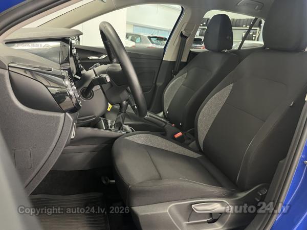 Blue Skoda Fabia 2023 in Tallinn, with an engine capacity of 1.00 L and mileage of 51 thousand km for 12600 €, photo 9 on AUTOMOTO.COM.LV