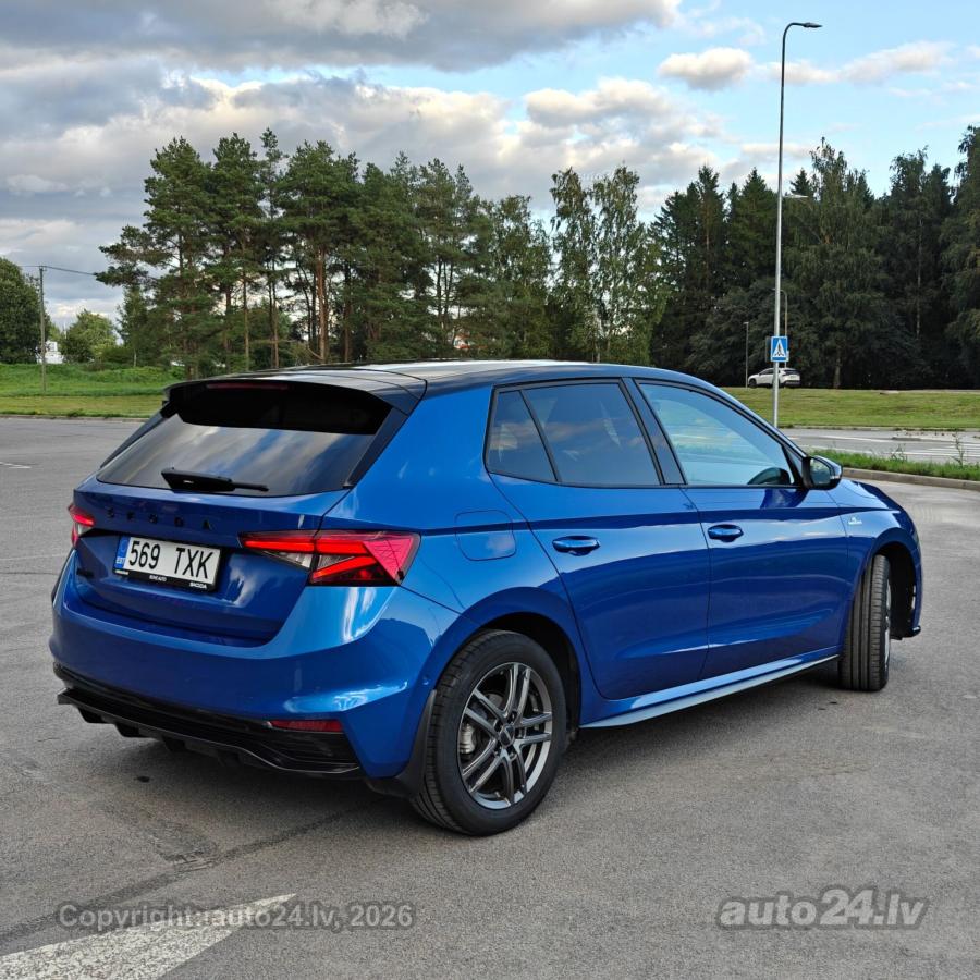 Blue Skoda Fabia 2023 in Tallinn, with an engine capacity of 1.50 L and mileage of 37 thousand km for 19950 €, photo 9 on AUTOMOTO.COM.LV