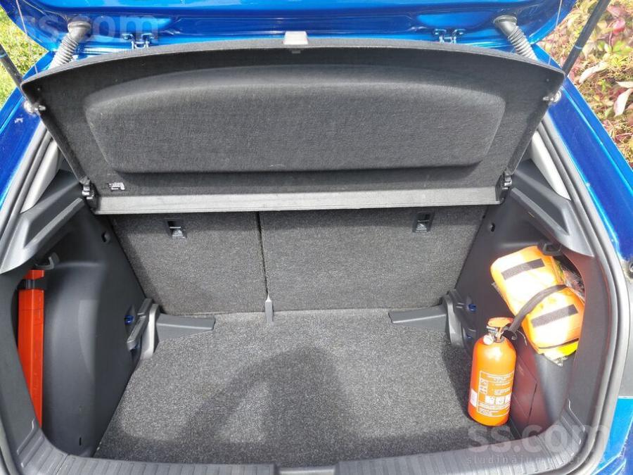 Blue Skoda Fabia 2023 in Dobele, with an engine capacity of 1.00 L and mileage of 51 thousand km for 12500 €, photo 6 on AUTOMOTO.COM.LV