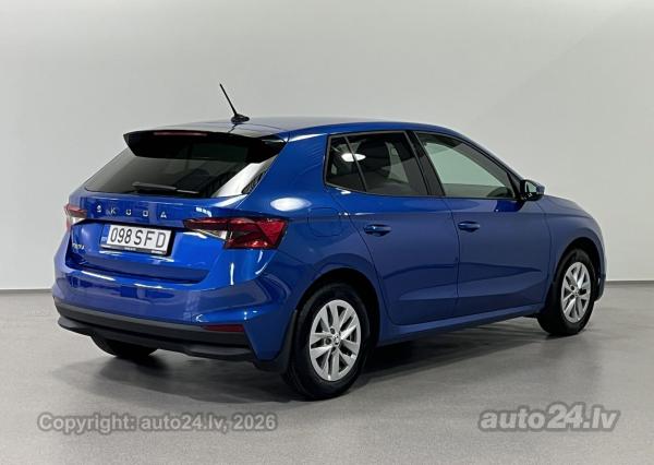 Blue Skoda Fabia 2023 in Tallinn, with an engine capacity of 1.00 L and mileage of 62 thousand km for 13700 €, photo 3 on AUTOMOTO.COM.LV