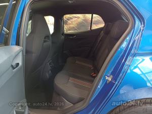 Blue Skoda Fabia 2024 in Tallinn, with an engine capacity of 1.50 L and mileage of 29 thousand km for 21900 €, photo 6 on AUTOMOTO.COM.LV