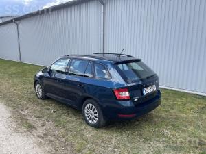 Blue Skoda Fabia 2021 in Riga, with an engine capacity of 1.00 L and mileage of 193 thousand km for 7999 €, photo 3 on AUTOMOTO.COM.LV