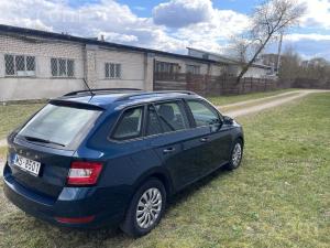 Blue Skoda Fabia 2021 in Riga, with an engine capacity of 1.00 L and mileage of 193 thousand km for 7999 €, photo 4 on AUTOMOTO.COM.LV