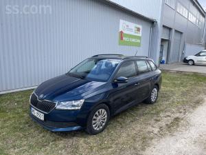 Blue Skoda Fabia 2021 in Riga, with an engine capacity of 1.00 L and mileage of 193 thousand km for 7999 €, photo 5 on AUTOMOTO.COM.LV