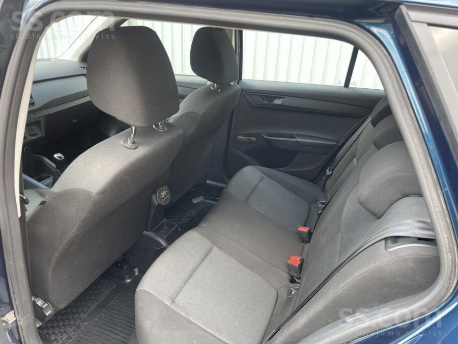 Blue Skoda Fabia 2021 in Riga, with an engine capacity of 1.00 L and mileage of 193 thousand km for 7999 €, photo 7 on AUTOMOTO.COM.LV