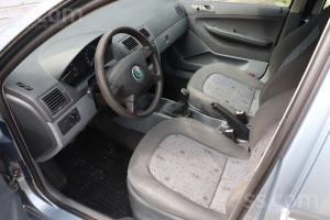 Zils Skoda Fabia 2004 Valmiera, ar dzinēja tilpumu 1.20 L un nobraukumu 301 tūkst. km par 1590 €, foto 10 vietnē AUTOMOTO.COM.LV