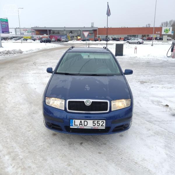 Zils Skoda Fabia 2005 Šilutė, ar dzinēja tilpumu 1.40 L un nobraukumu 270 tūkst. km par 850 €, foto 5 vietnē AUTOMOTO.COM.LV