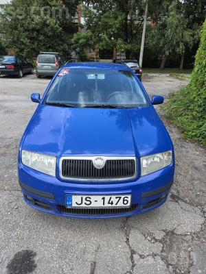 Синий Шкода Фабия 2005 в Елгава, объемом двигателя 1.90 л и пробегом 281 тыс. км за 450 €, фото  на AUTOMOTO.COM.LV