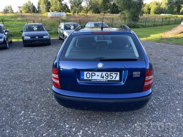 Blue Skoda Fabia 2006 in Limbazi, with an engine capacity of 1.40 L and mileage of 193 thousand km for 1950 €, photo 5 on AUTOMOTO.COM.LV