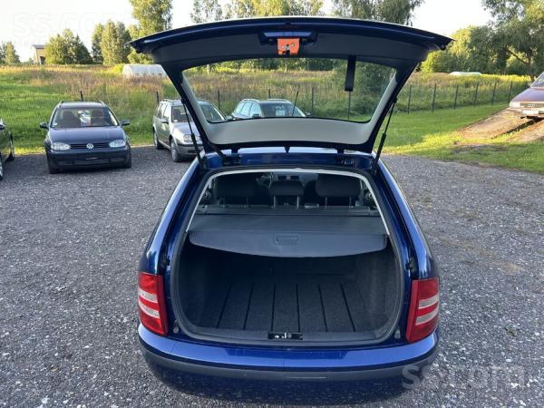 Blue Skoda Fabia 2006 in Limbazi, with an engine capacity of 1.40 L and mileage of 193 thousand km for 1950 €, photo 7 on AUTOMOTO.COM.LV