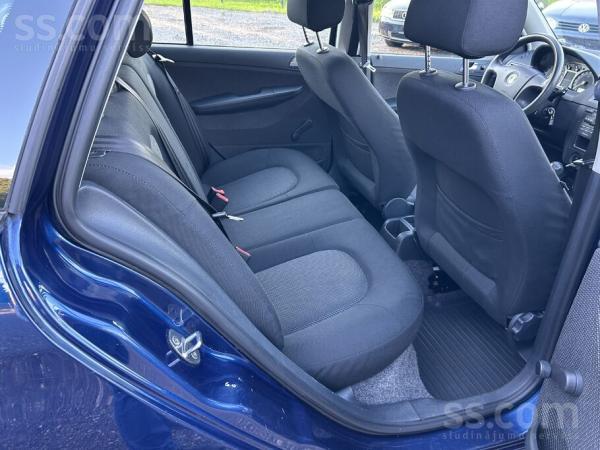 Blue Skoda Fabia 2006 in Limbazi, with an engine capacity of 1.40 L and mileage of 193 thousand km for 1950 €, photo 10 on AUTOMOTO.COM.LV