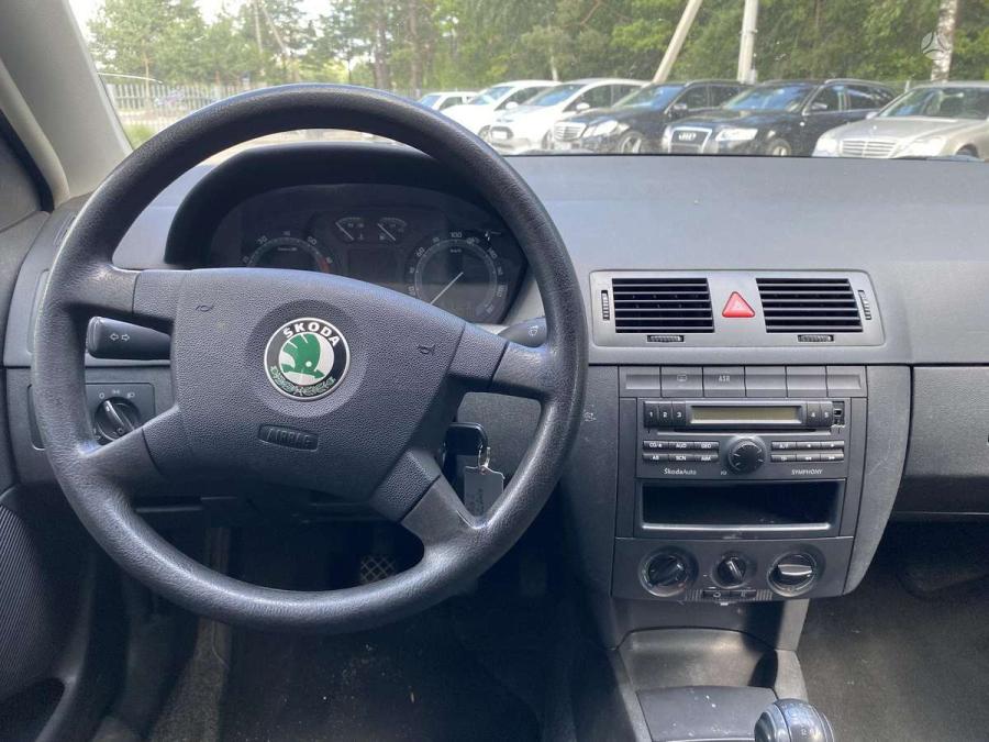 Zils Skoda Fabia 2007 Jonava, ar dzinēja tilpumu 1.20 L un nobraukumu 164 tūkst. km par 950 €, foto 9 vietnē AUTOMOTO.COM.LV