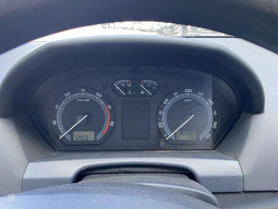 Zils Skoda Fabia 2007 Jonava, ar dzinēja tilpumu 1.20 L un nobraukumu 164 tūkst. km par 950 €, foto 10 vietnē AUTOMOTO.COM.LV