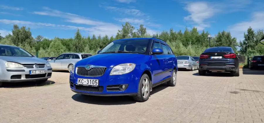 Blue Skoda Fabia 2008 in Valmiera, with an engine capacity of 1.90 L and mileage of 364 thousand km for 1500 €, photo 7 on AUTOMOTO.COM.LV