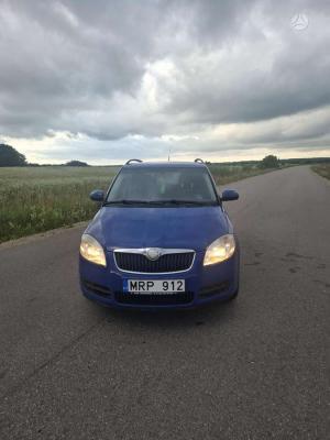 Blue Skoda Fabia 2008 in Vilnius, with an engine capacity of 1.20 L and mileage of 207 thousand km for 1500 €, photo  on AUTOMOTO.COM.LV