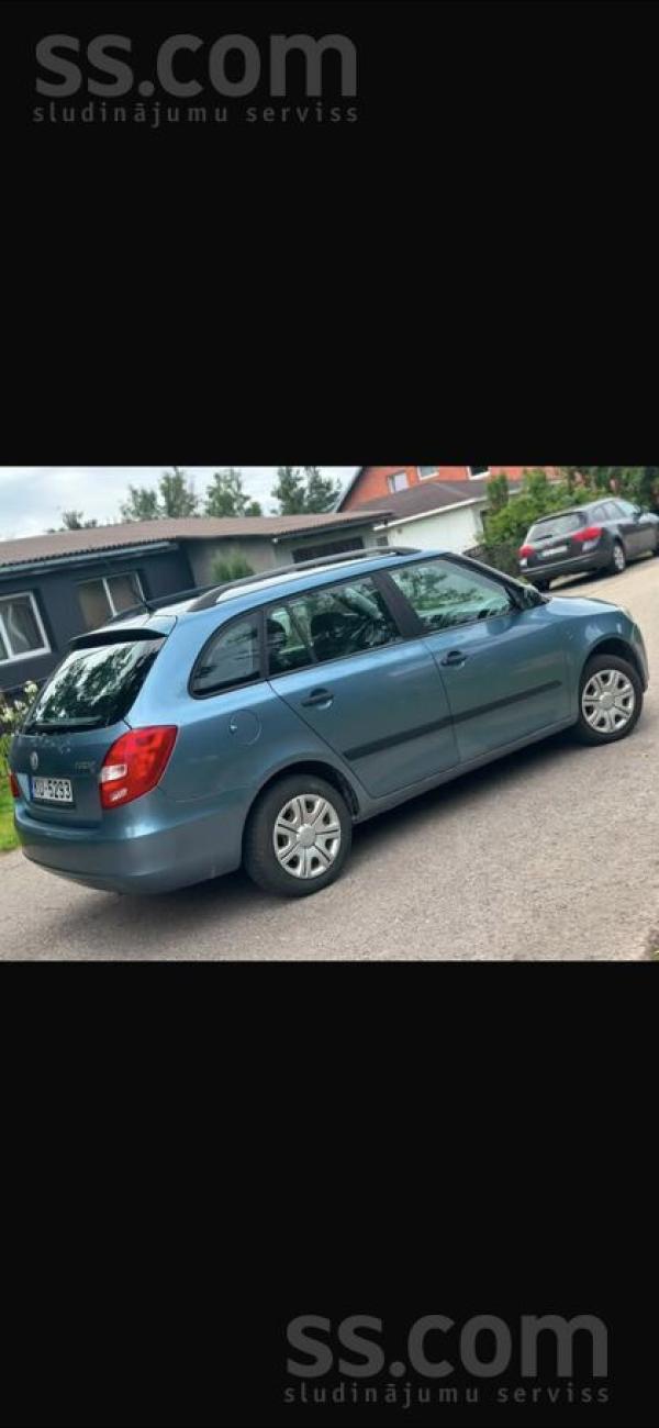 Blue Skoda Fabia 2008 in Riga, with an engine capacity of 1.20 L and mileage of 238 thousand km for 1050 €, photo 6 on AUTOMOTO.COM.LV
